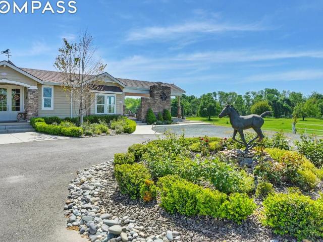 10240 10 Kost Rd, Galt, CA
