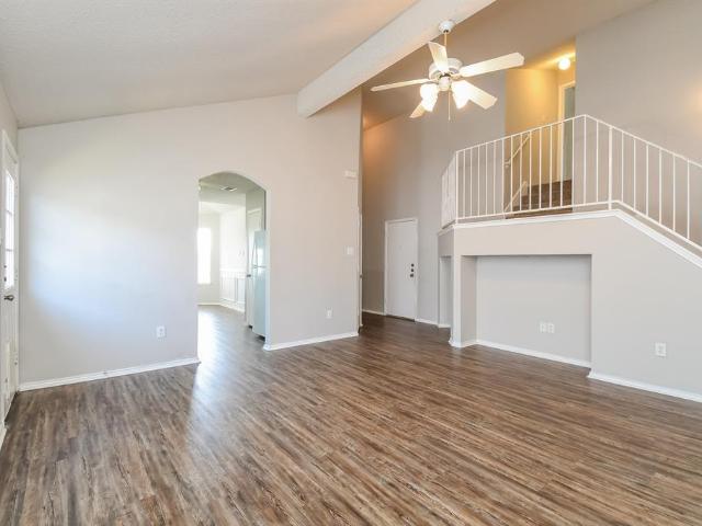 10240 Dawson Trail