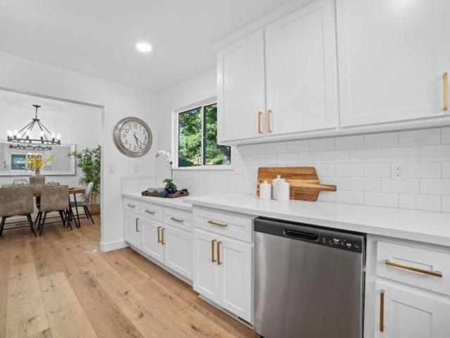 10241 Amador St, Jackson, CA 95642