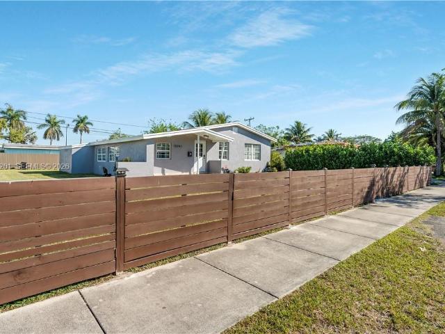 10241 Dominican Dr, Cutler Bay, FL 33189 | MLS #A11940