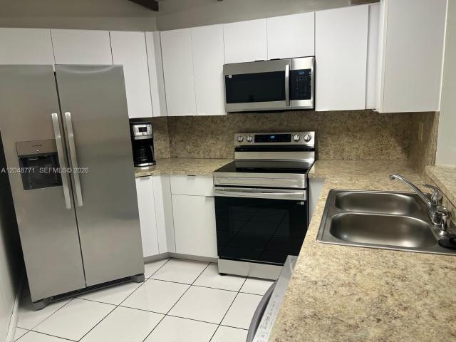 10241 NW 9th St Cir, Unit 2135, Miami, FL 33172 | MLS #A12048