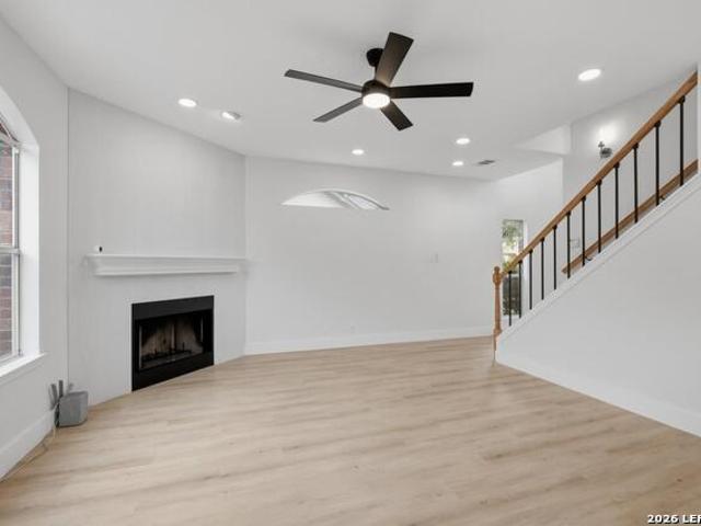 10242 Sandyglen
