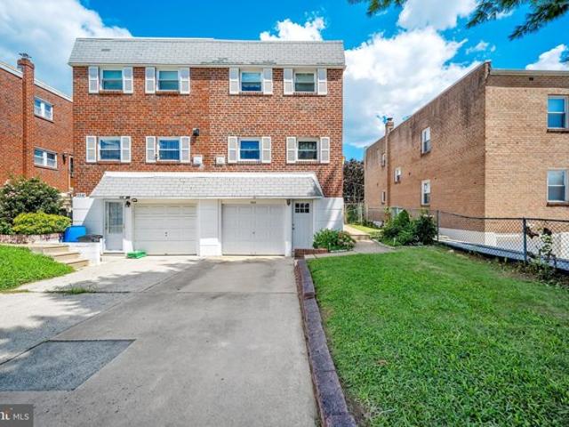 10242 Selmer Pl, Philadelphia, PA 19116