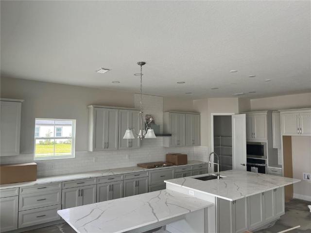 10245 Cross River Trl, Parrish, FL 34219 | MLS #TB8480