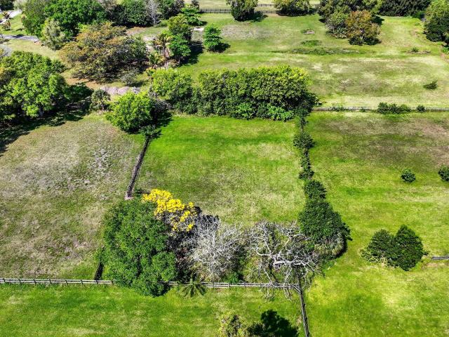 10245 La Reina Rd, Delray Beach, FL 33446 | MLS #B26007