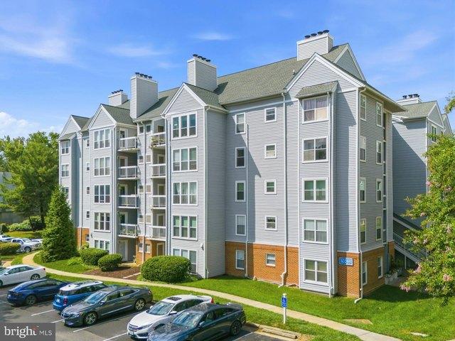 10248 Appalachian Cir Unit 1D3, Oakton, VA 22124