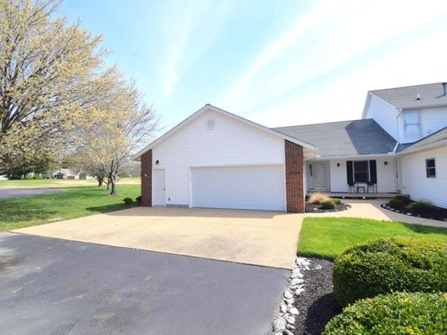 1024 Mulligan Dr Unit 1024, Mount Vernon, IL 62864