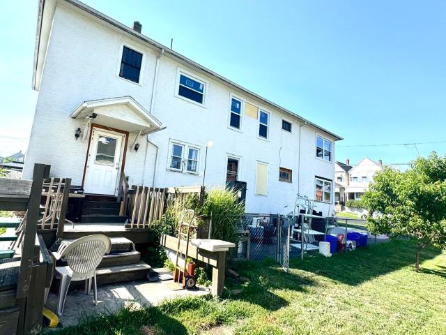 1024 Maple Street