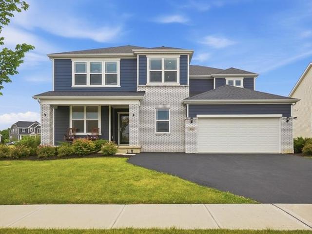 1024 Mill Stone Dr, Sunbury, OH 43074