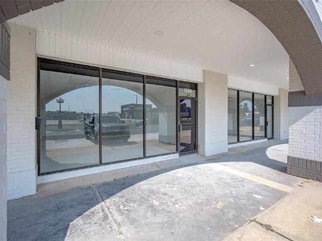 1024 N Flood Avenue # 1024