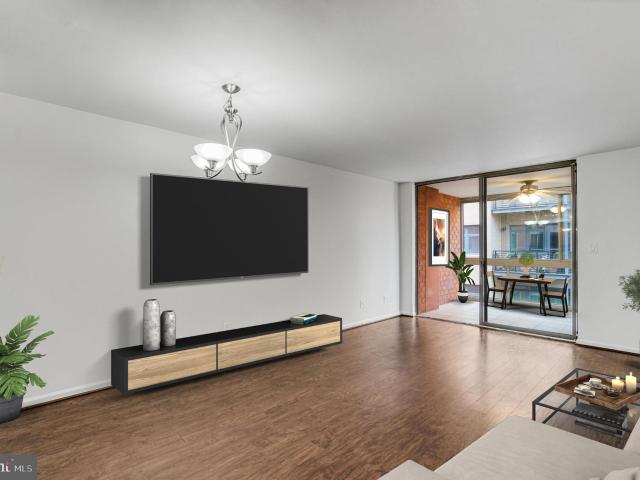 1024 N Utah St, Unit 522, Arlington, VA 22201 | Compass