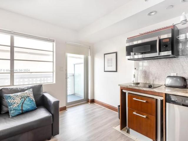 1024 Ocean Dr #A404, Miami Beach, FL 33139