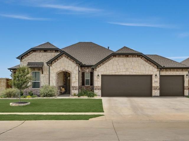 1024 Auburn Dr, Justin, TX 76247