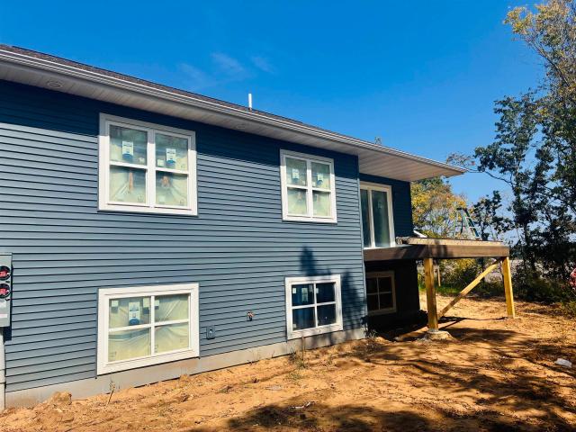 1024 Armida, Reedsburg, WI 53959 | MLS #2006
