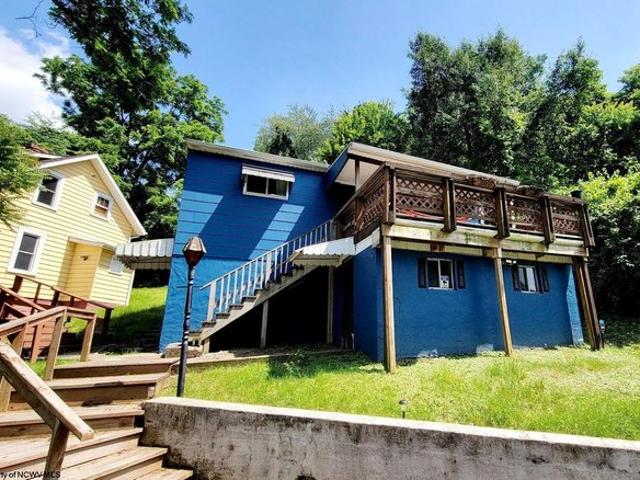 1024 Cayton St, Morgantown, WV 26505
