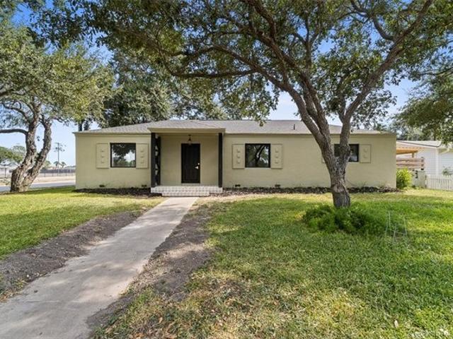 1024 E Main St, Sinton, TX 78387