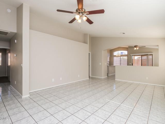 1024 e santa cruz lane