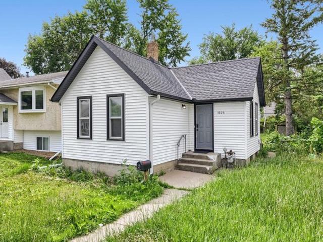 1024 Geranium Ave E, Saint Paul, MN 55106