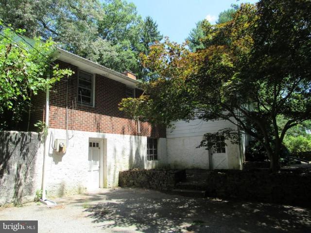 1024 Gladway Road