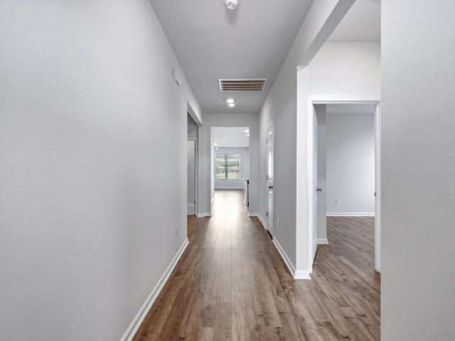1024 Hawks Nest Ln