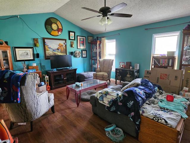 1024 Highland Boulevard