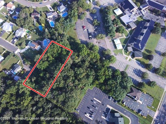 1024 Hooper Ave, Toms River, NJ 08753