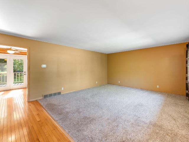 1024 Holden Place