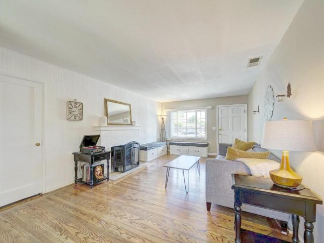 1024 Locust Street