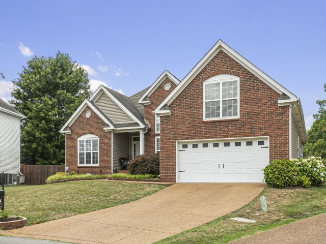 1024 Persimmon Dr