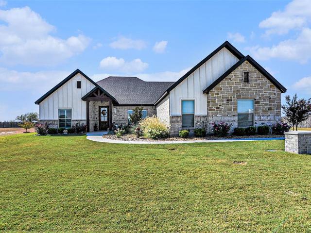 1024 Pioneer Xing, Weatherford, TX 76088 | MLS #21185 | Compass