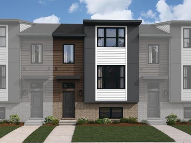 1024 Pine Tree Ln, Troy, MI 48085