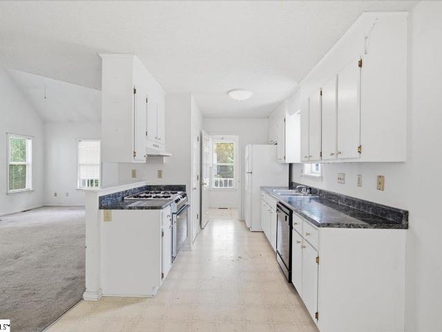 1024 Summit Drive