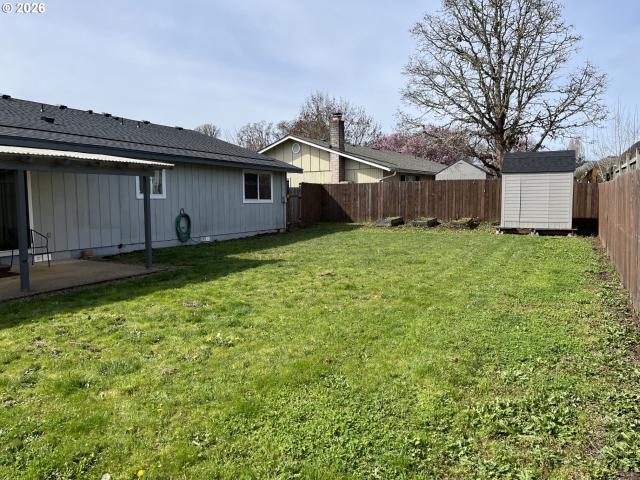 1024 sw bryson st
