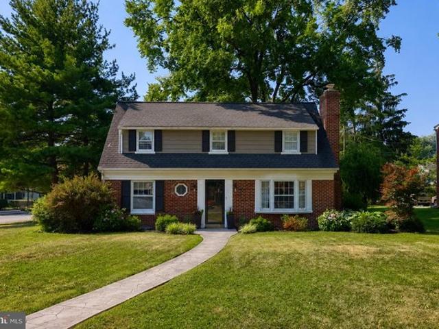1024 Skyline Dr, Lancaster, PA 17601