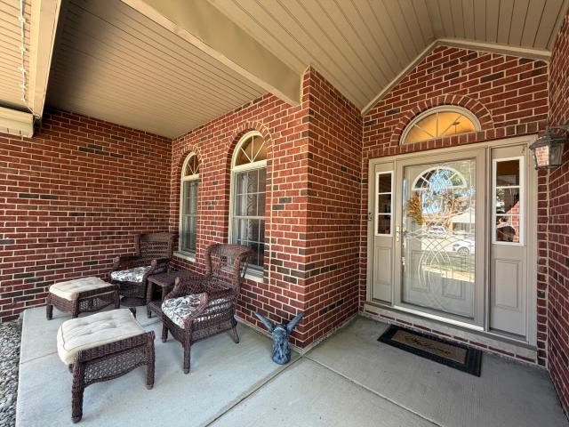 1024 Southcreek Drive