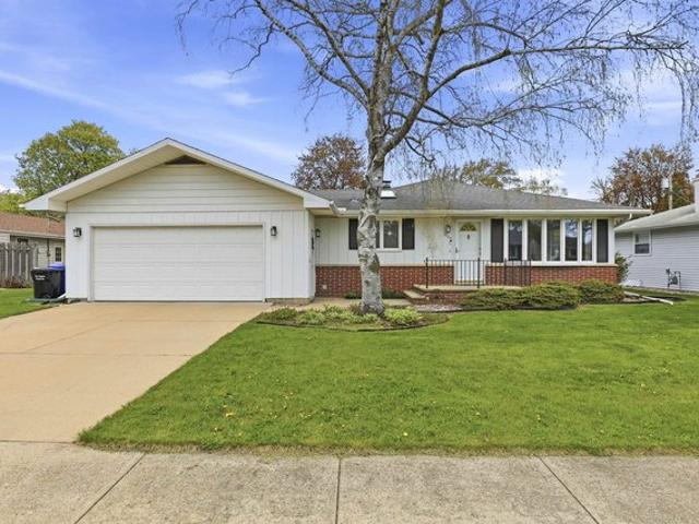 1024 W Roberts Ave, Appleton, WI 54914