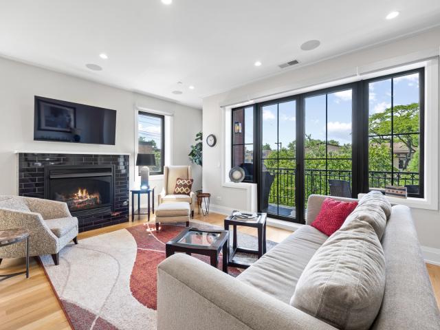 1024 Washington Boulevard # 301