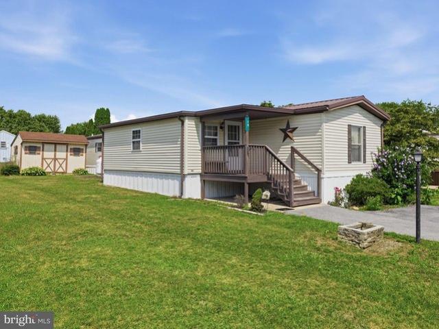 1024 Warm Spring Rd Trlr 19, Chambersburg, PA 17202