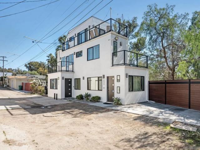 1024 1 Pascoe St, San Diego, CA 92103 | MLS #260007 | Compass