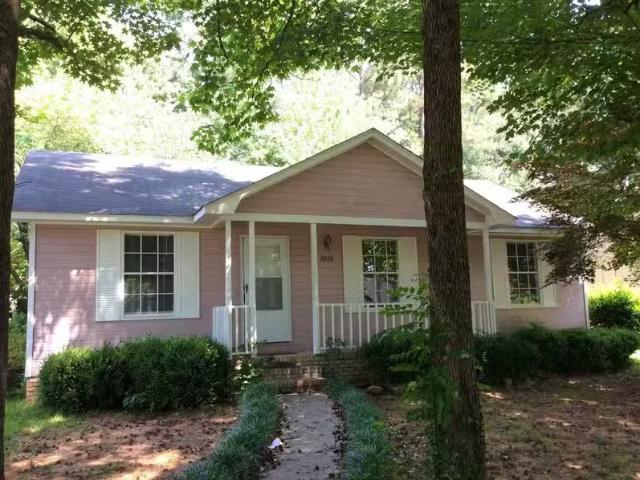 1024 25th Avenue, Hueytown, AL 35023 1024 25th Ave