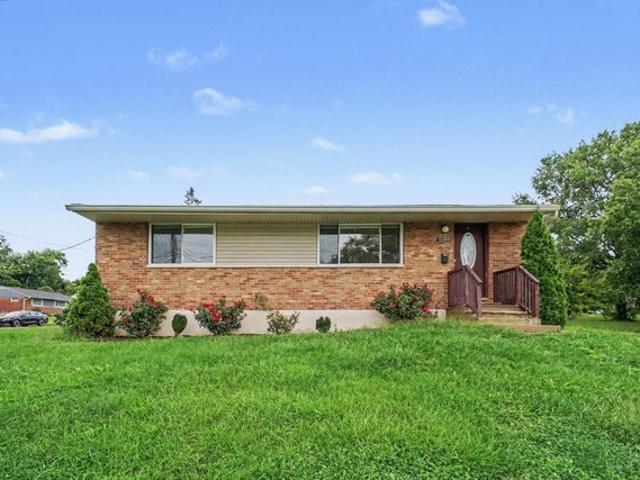 10253 Jasmine Ct, Woodlawn, OH 45215