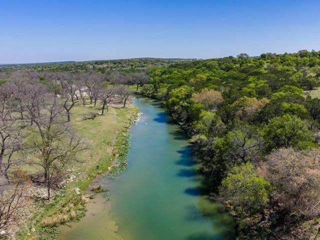 10250 E FM 501, San Saba, TX 76877