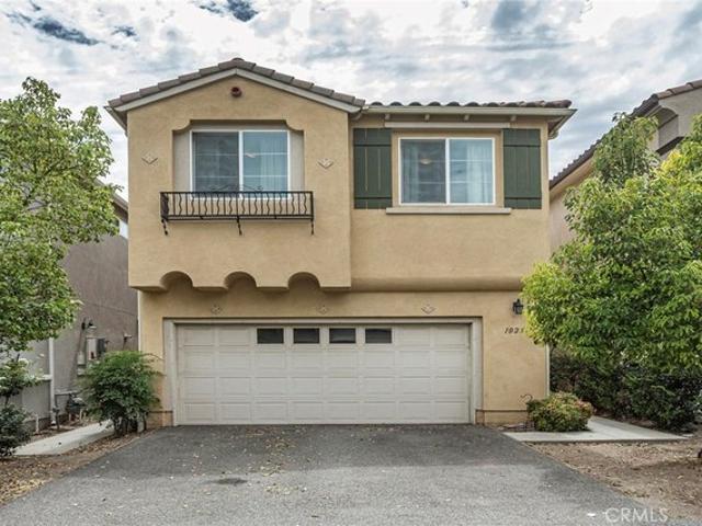 10251 Angel Ln, Los Angeles, CA 91331