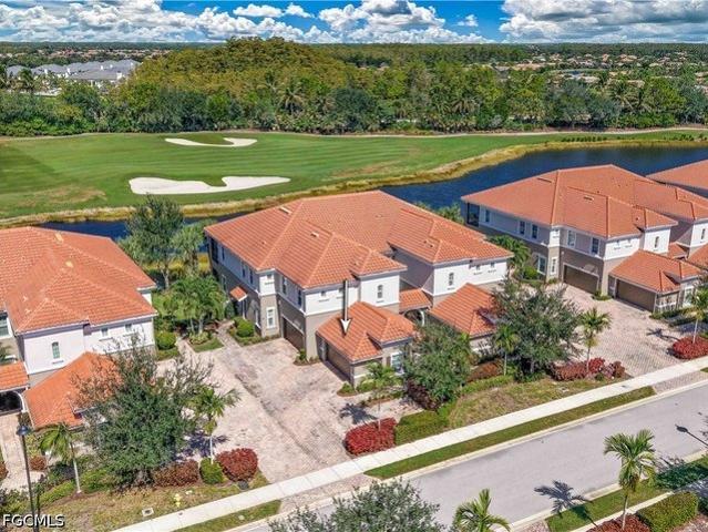 10251 Glastonbury Cir Apt 201, Fort Myers, FL 33913