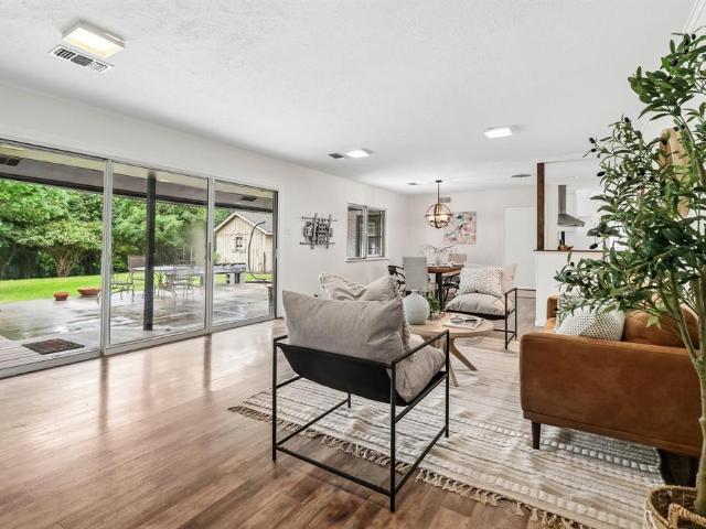 10255 Timber Trail Drive