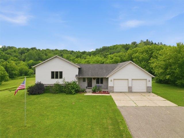 10255 Voight Rd, Fall Creek, WI 54742