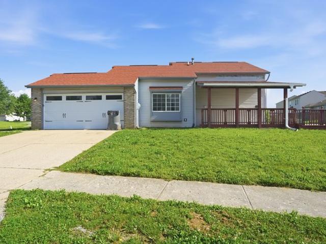 10256 Arapahoe Dr, Indianapolis, IN 46235