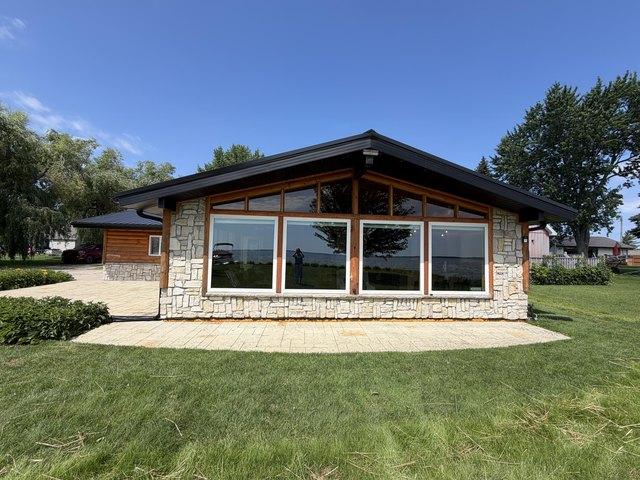 10258 West Shore Dr, Houghton Lake, MI 48629