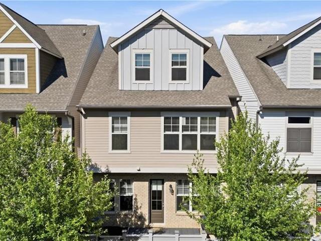 1025 Moorewood Ln SE, Smyrna, GA 30080
