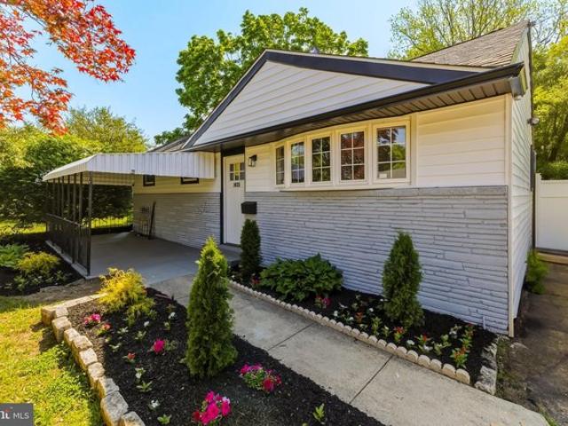 1025 Monmouth Rd, Woodbury, NJ 08096
